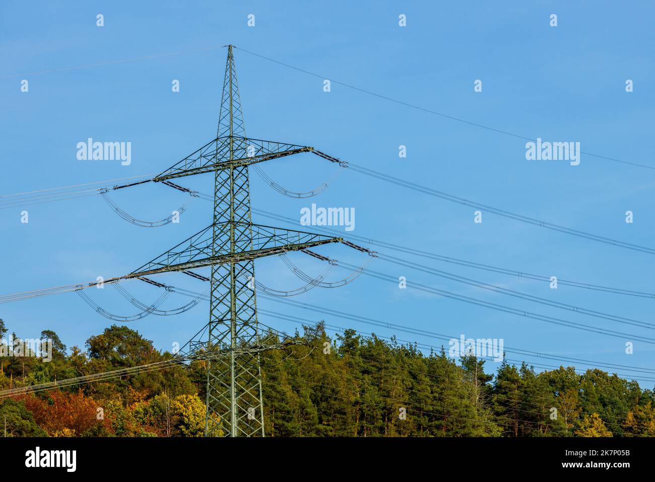 Powerline utility hi-res stock photography and images - Alamy