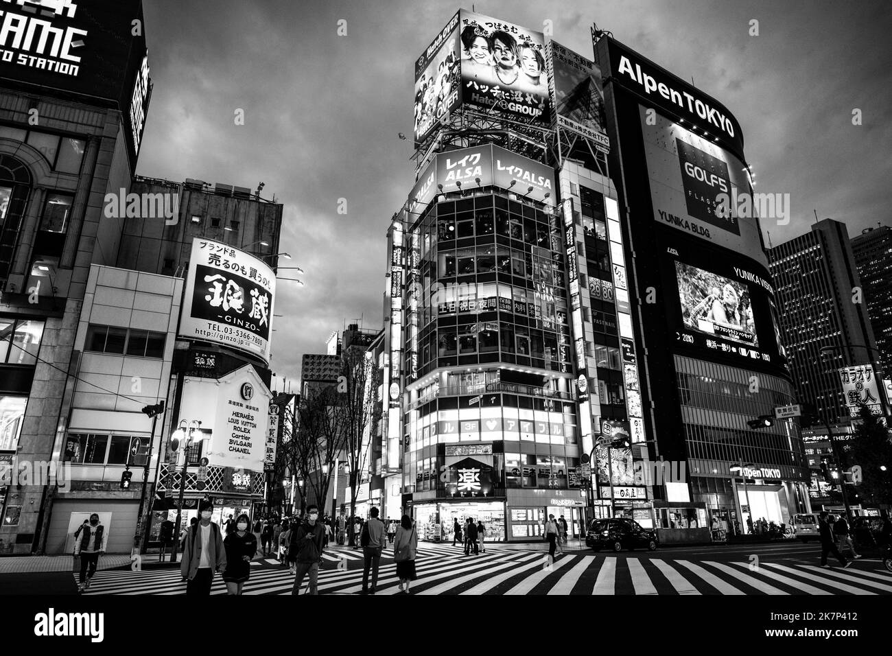 Tokyo, Japan. 18th Oct, 2022. Stock scenes from Shinjuku, a major ...