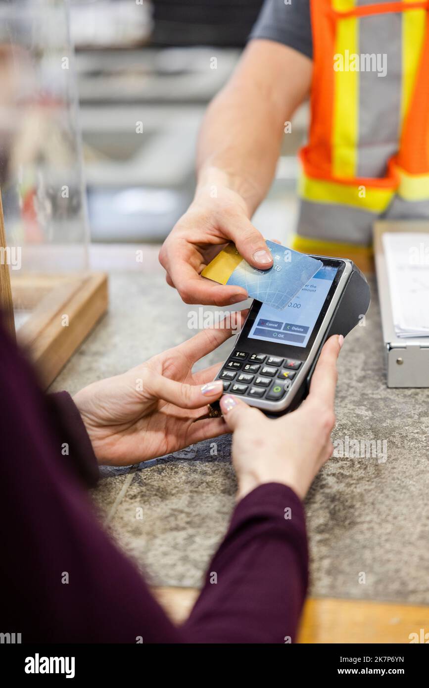 Hand tapping hi-res stock photography and images - Alamy