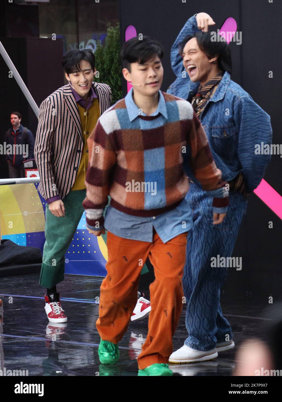 New York, NY, USA. 18th Oct, 2022. The cast of Broadway's KPOP perform ...