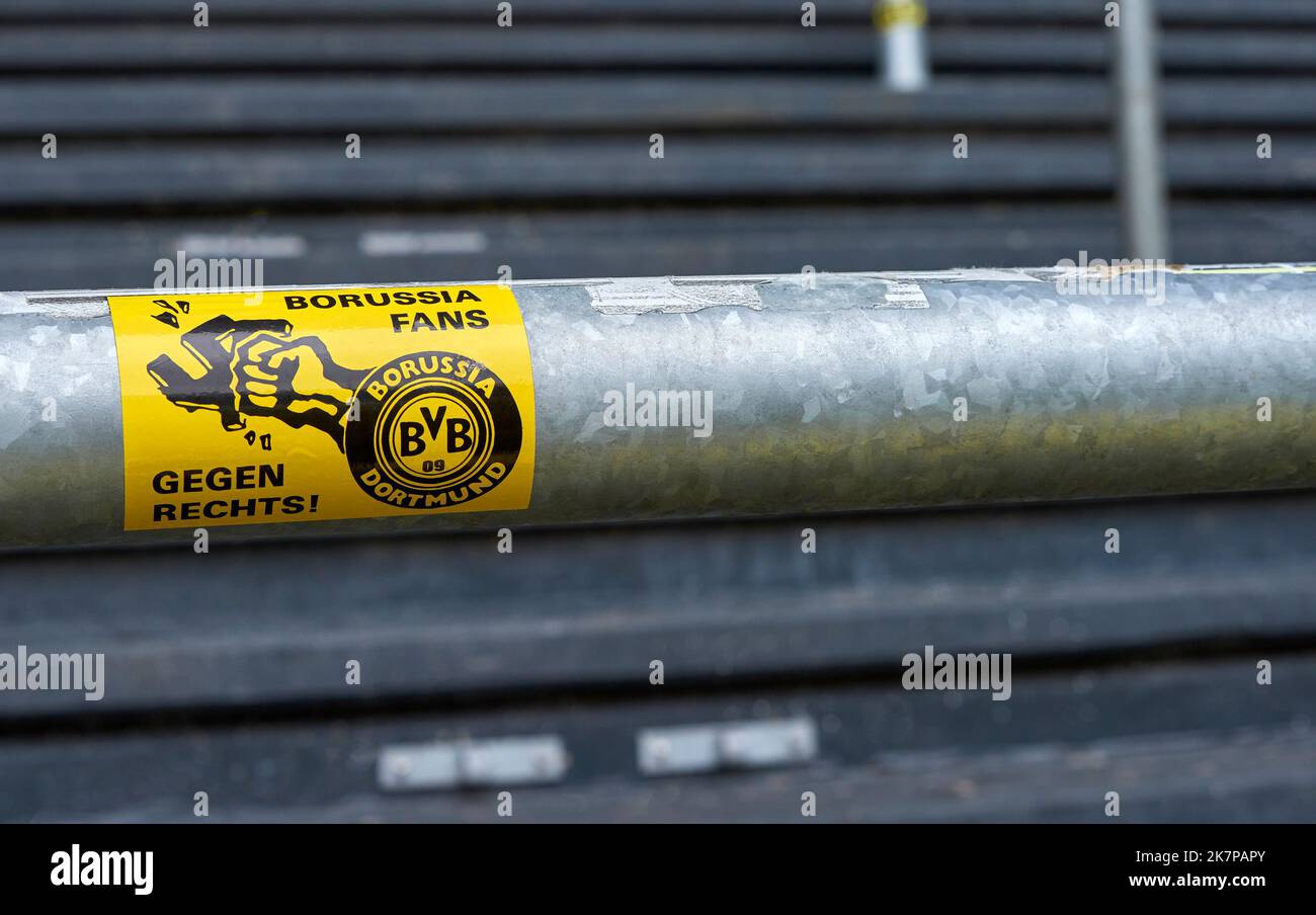 Ultras tribune at Signal Iduna Arena - the official playground of FC ...