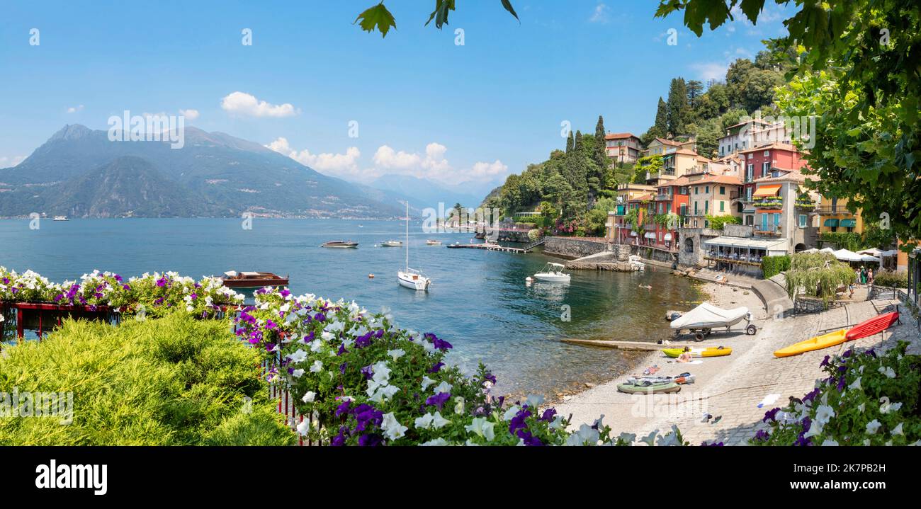 Varenna - The panorama town and the como lake Stock Photo - Alamy
