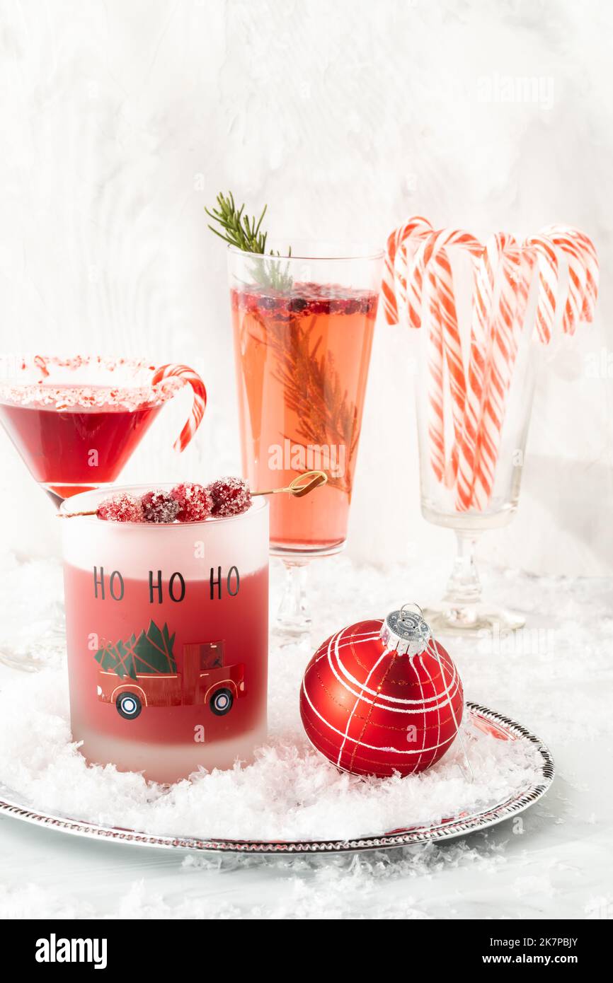 Seasonal cocktails hi-res stock photography and images - Alamy