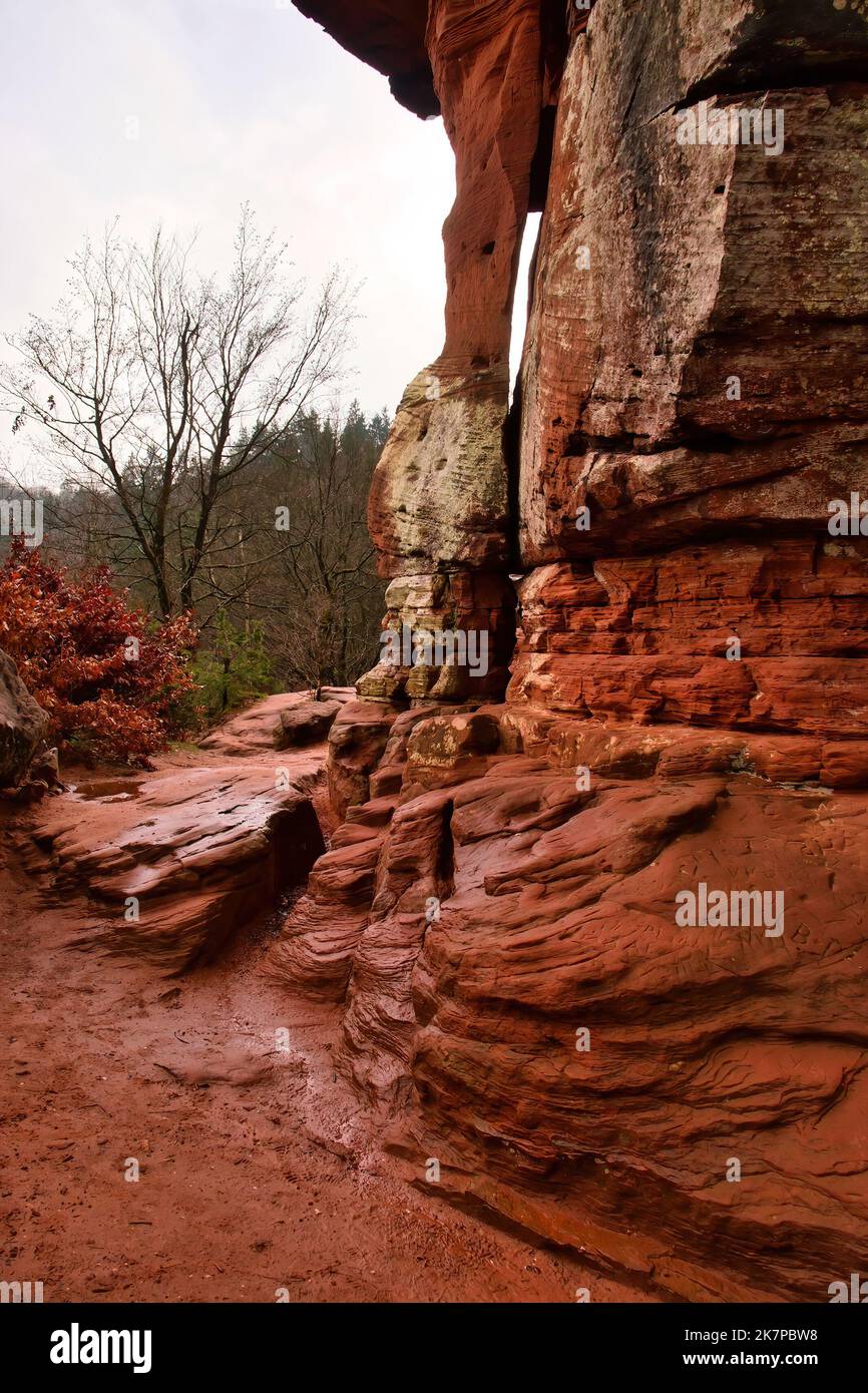 Red rock at the base of Devil's Table, a rock formation in the shape of ...