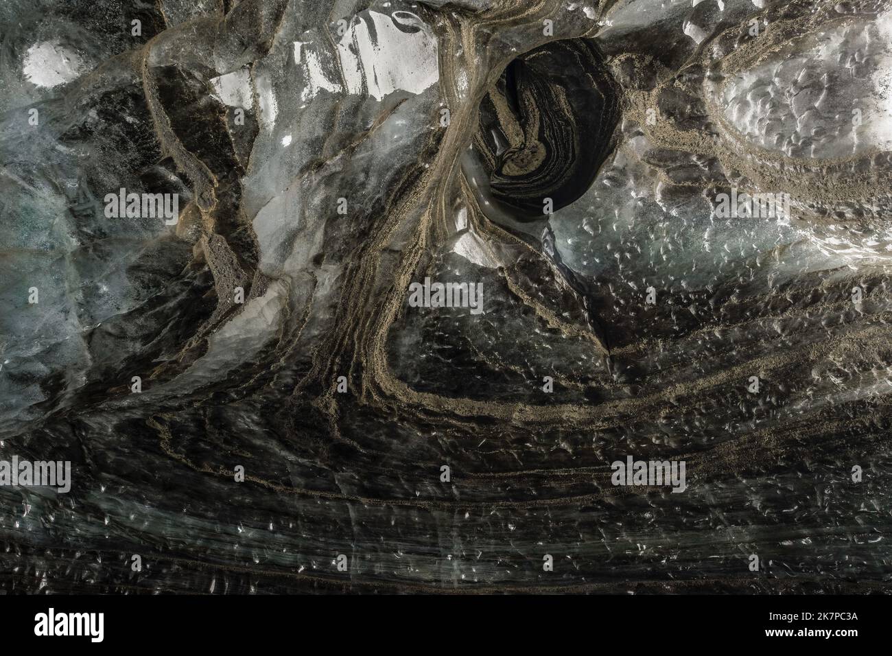 Ice cave ceiling formations, Katla Ice Cave, Ktlujkull Glacier, Iceland ...