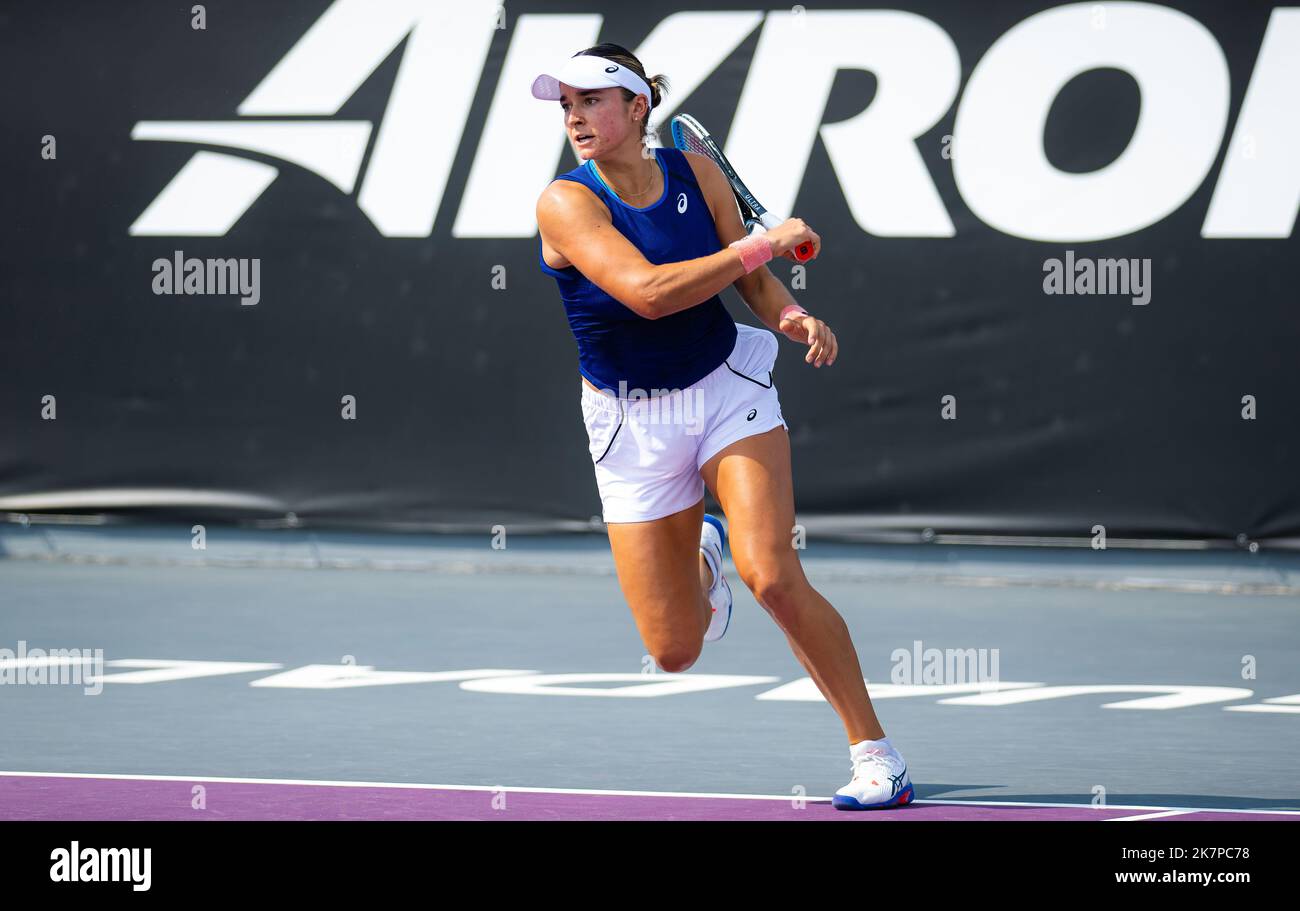 Caroline dolehide hi-res stock photography and images - Alamy