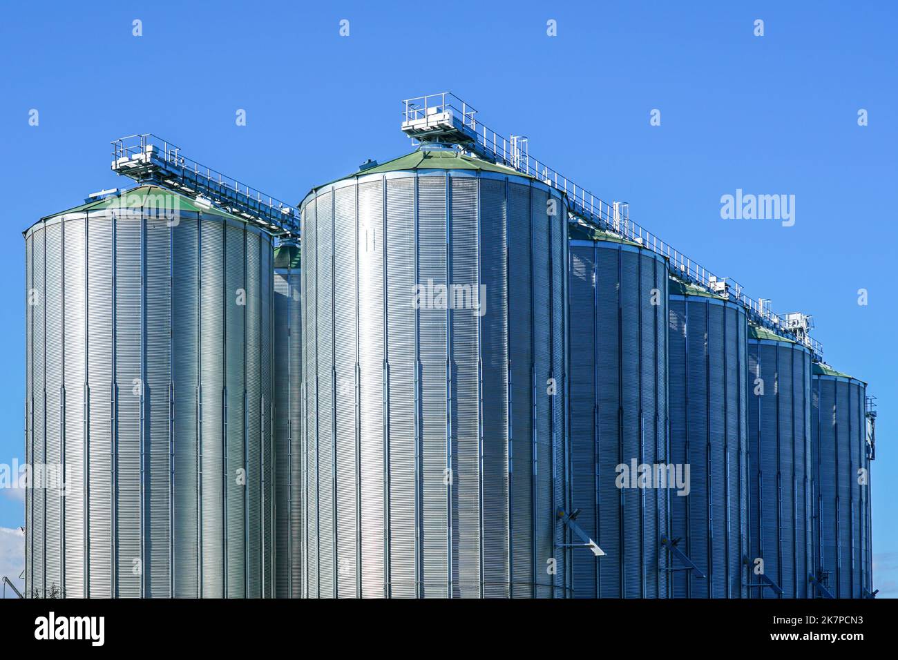 Agricultural silos, storage and drying of grains, wheat, corn, soy ...