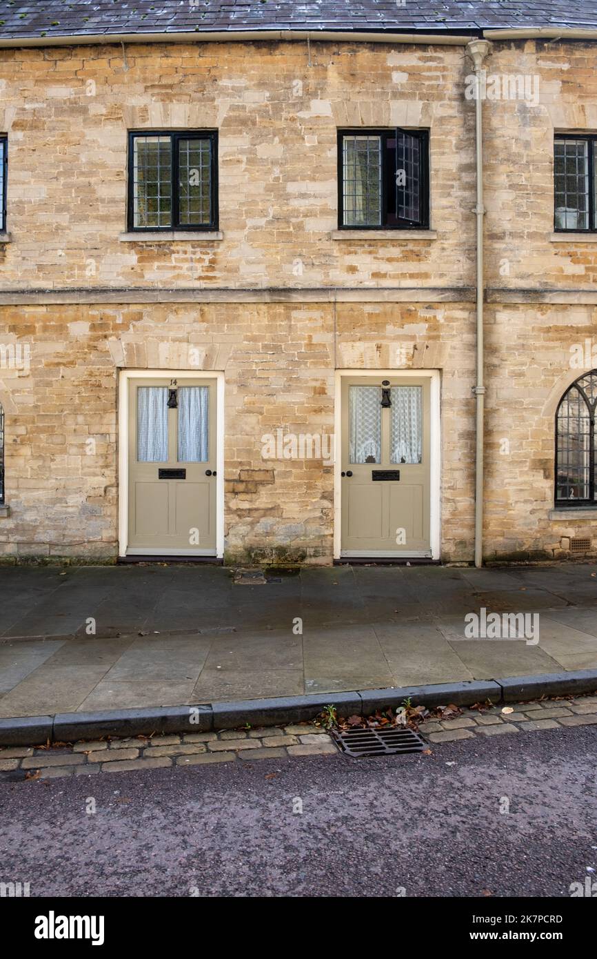 Matching architecture hi-res stock photography and images - Alamy