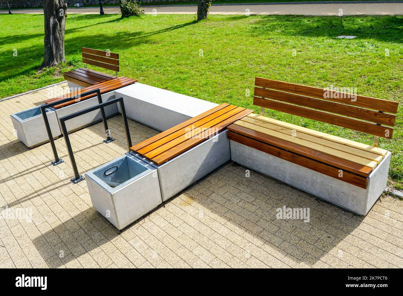 New modern design outdoor infrastructure object, wooden plank rest ...