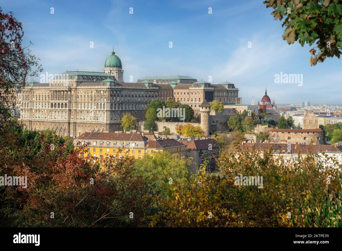 Royal palace castle buda hill city hi-res stock photography and images ...