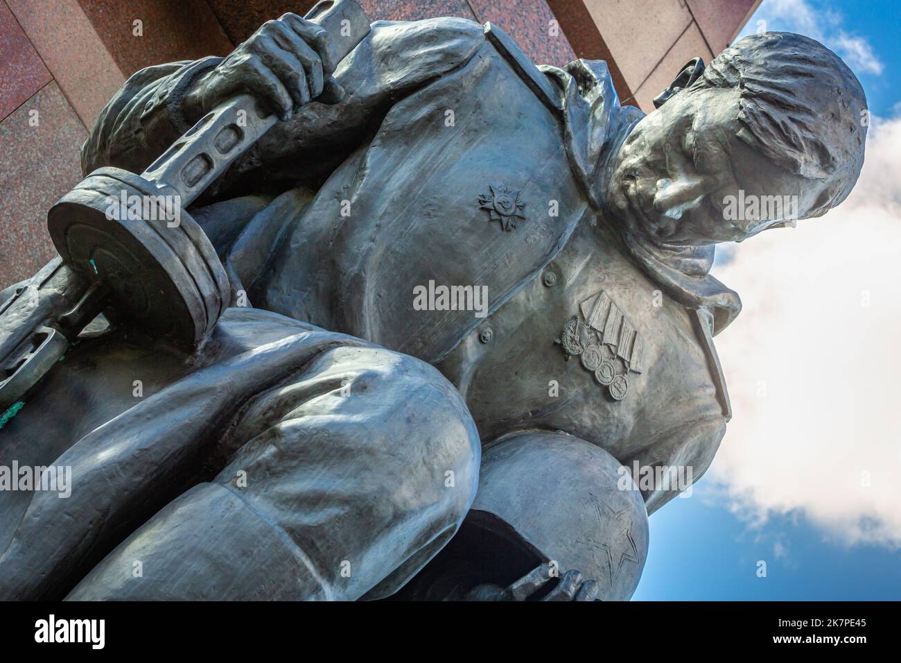 Soviet War Memorial, Soldier Liberator sorrow and respect, Berlin Stock ...