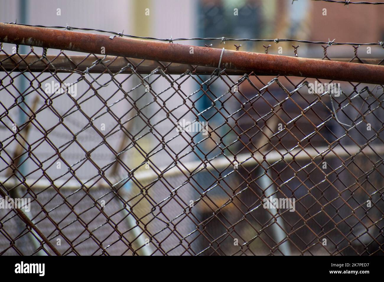 Link wire fence hi-res stock photography and images - Alamy