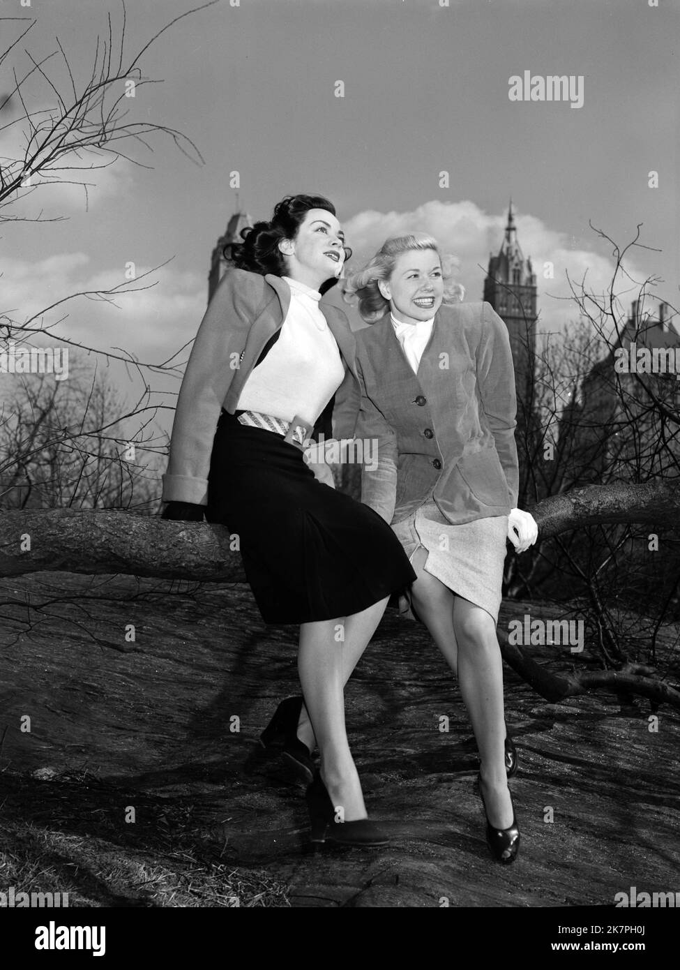 Singer 2019 Black and White Stock Photos & Images - Alamy