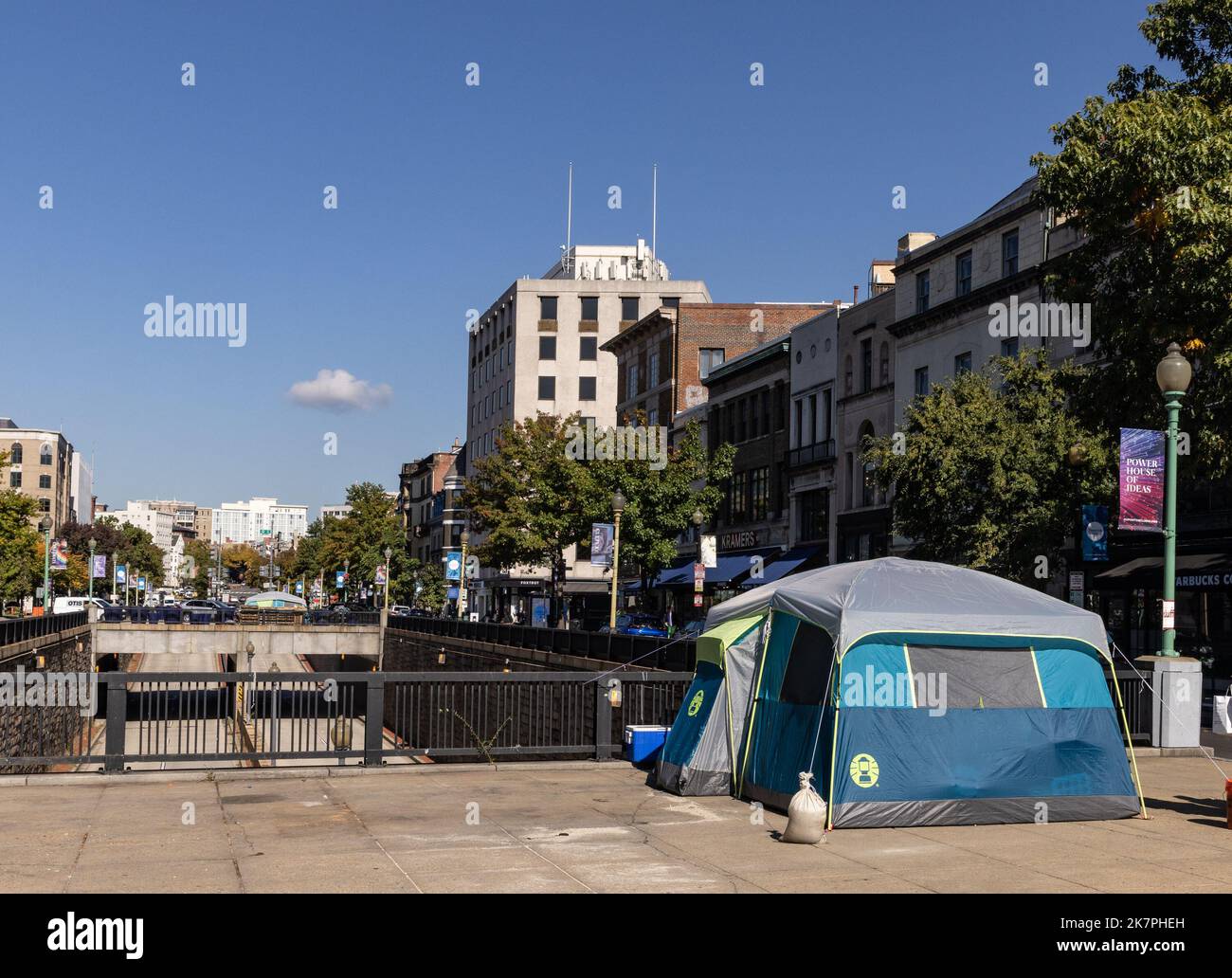 Friday 14th october 2022 hi-res stock photography and images - Alamy