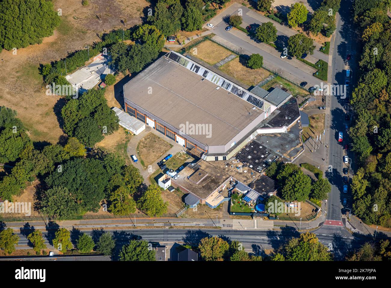 Ice rink birds eye view hi-res stock photography and images - Alamy