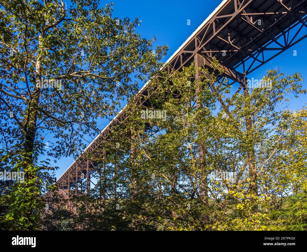 New River Gorge Bridge over the New River in New River Gorge National ...