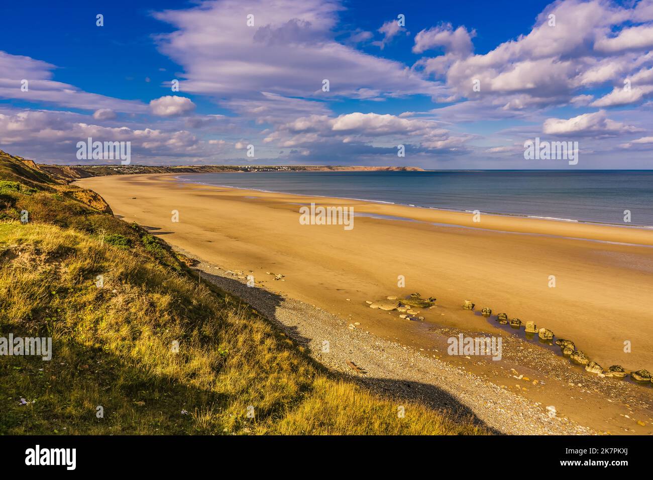Filey sands hi-res stock photography and images - Alamy