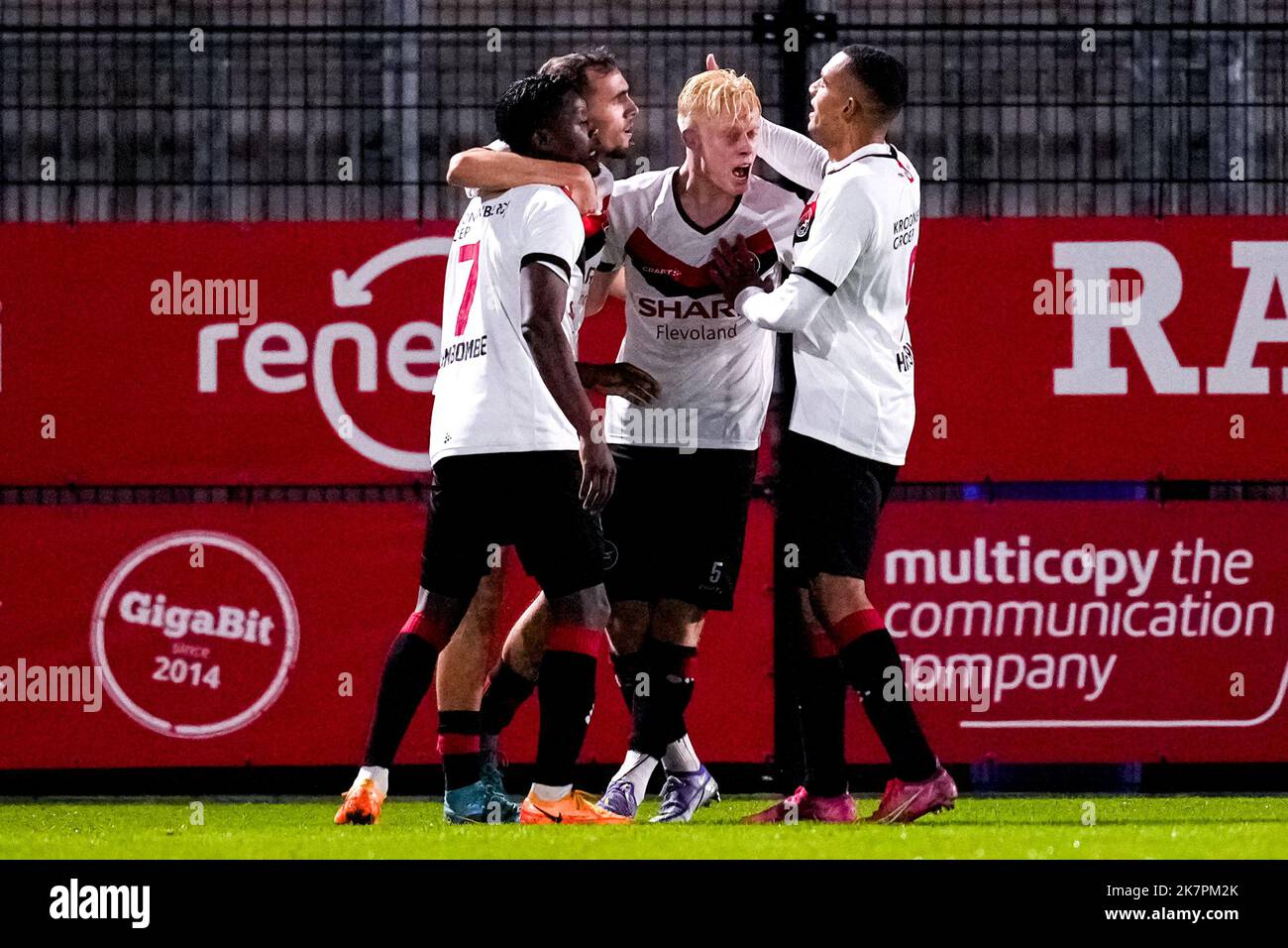 ALMERE, NETHERLANDS - OCTOBER 18: Thomas Poll of Almere City FC ...