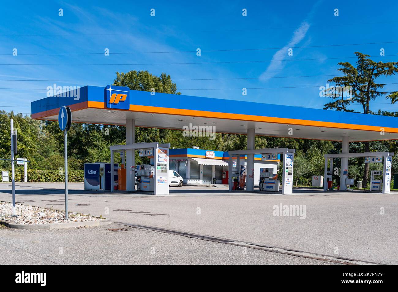 Ip petrol station sign hi-res stock photography and images - Alamy