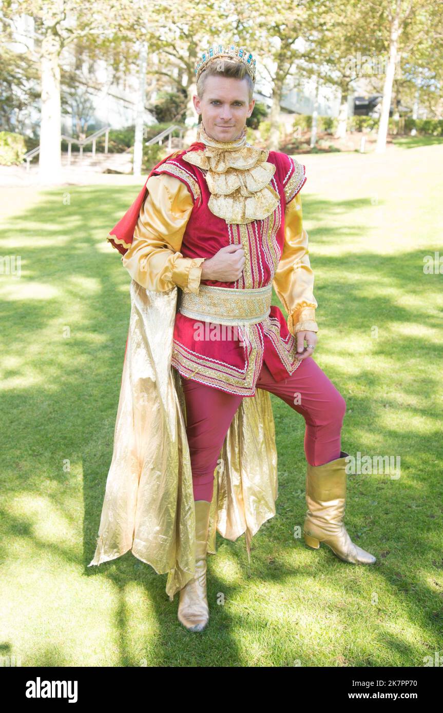 Joe Sleight, All star cast in sumptuous costumes at the Hilton Hotel ...