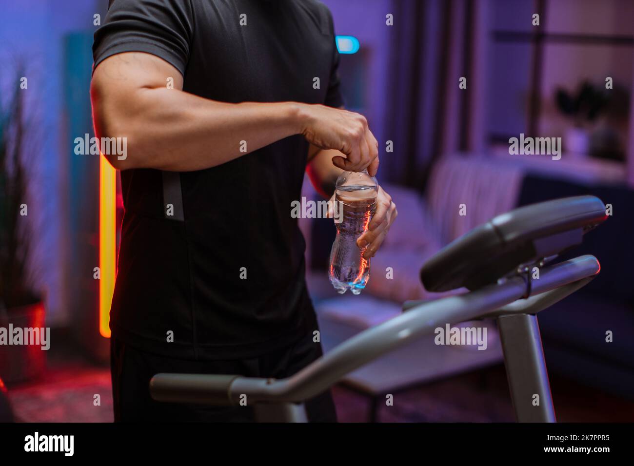 Pure gym inside hi-res stock photography and images - Alamy