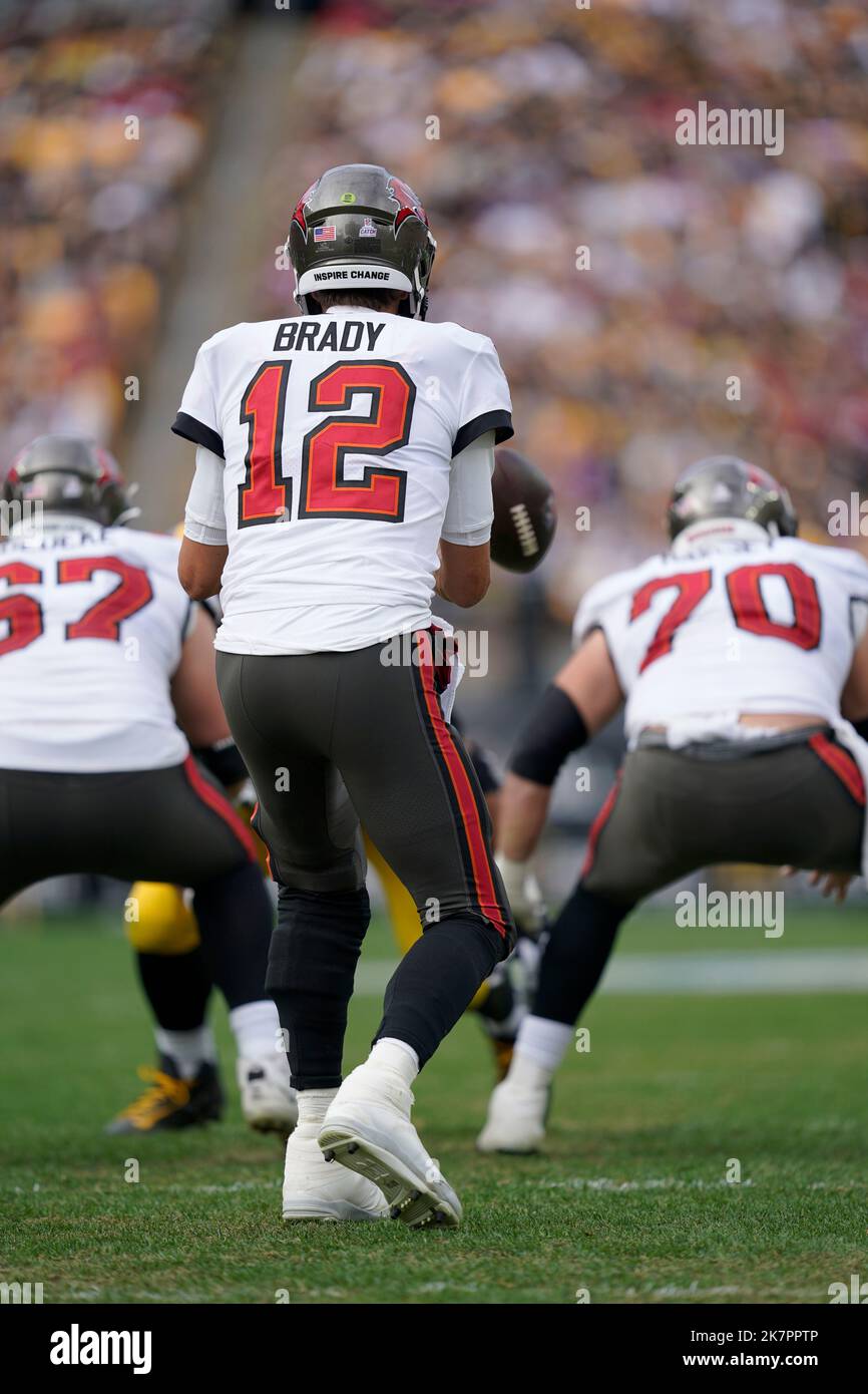Pittsburgh, Pennsylvania, USA. 16th Oct, 2022. Tom Brady #12 during the ...