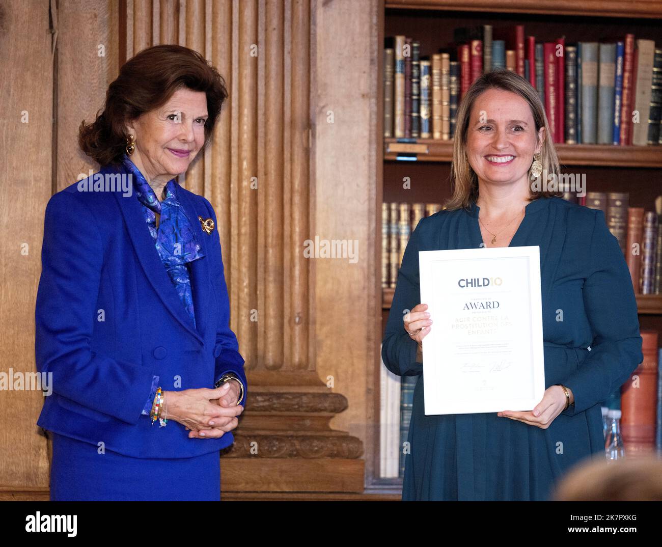 Anne Batiot ép Labasire from the French organization ACPE receives an ...