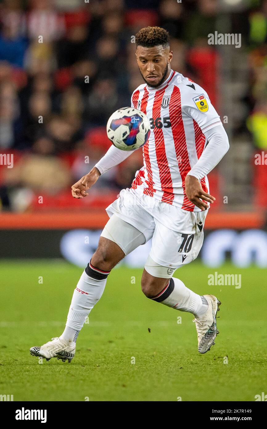 Stoke, Staffordshire, UK. 18th October 2022; Bet365 Stadium, Stoke ...