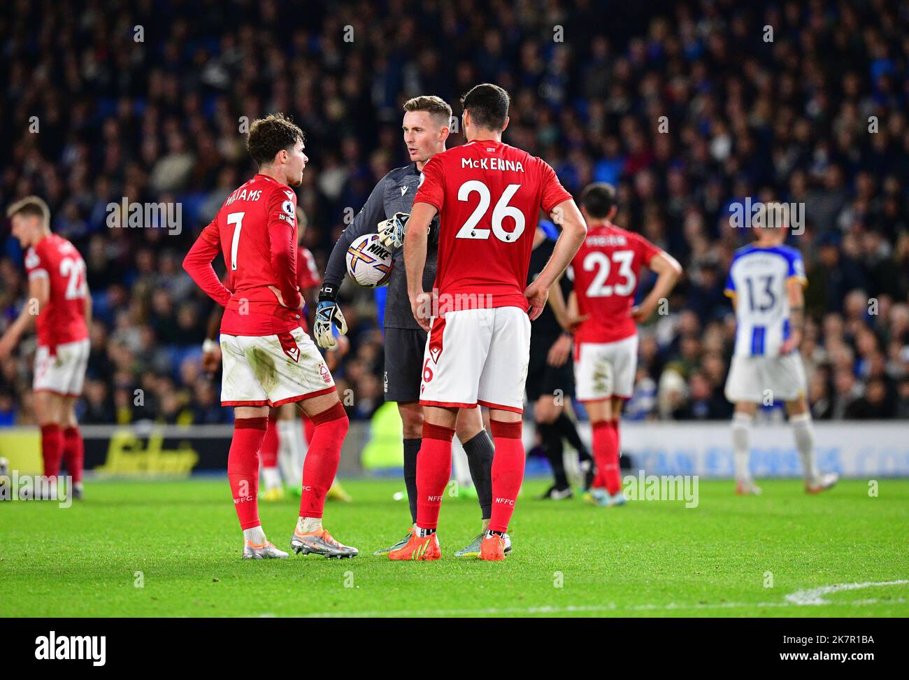 Brighton, UK. 18th Oct, 2022. Dean Henderson Goalkeeper of Nottingham ...