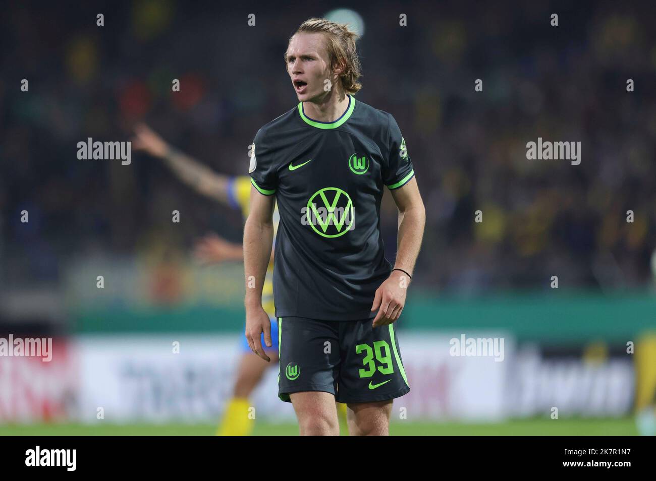 Brunswick, Deutschland. 18th Oct, 2022. firo: 10/18/2022, football ...