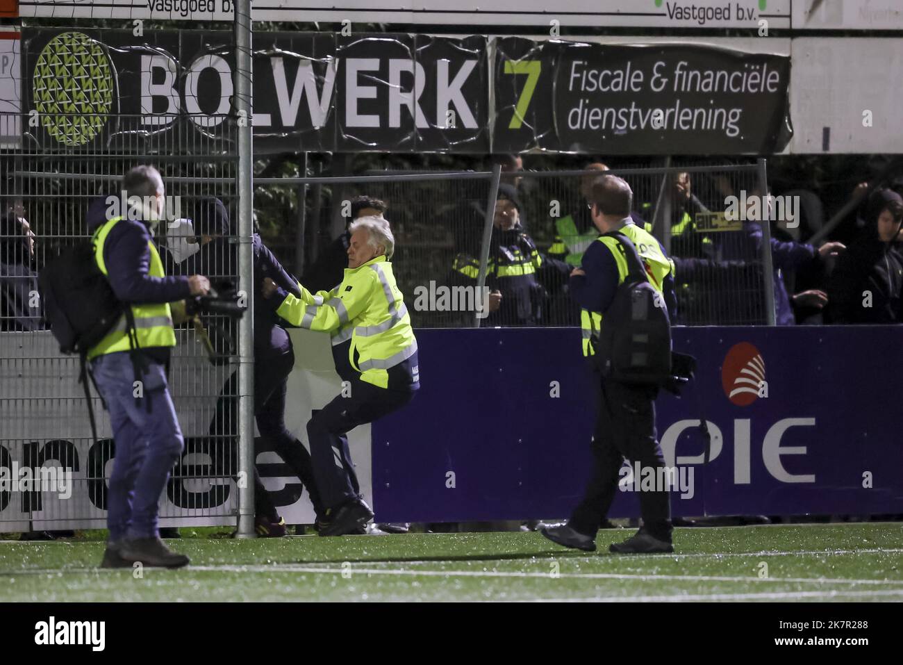 HOEK, 18-10-2022 ,Sportpark Denoek TOTO KNVB cup, Dutch football ...