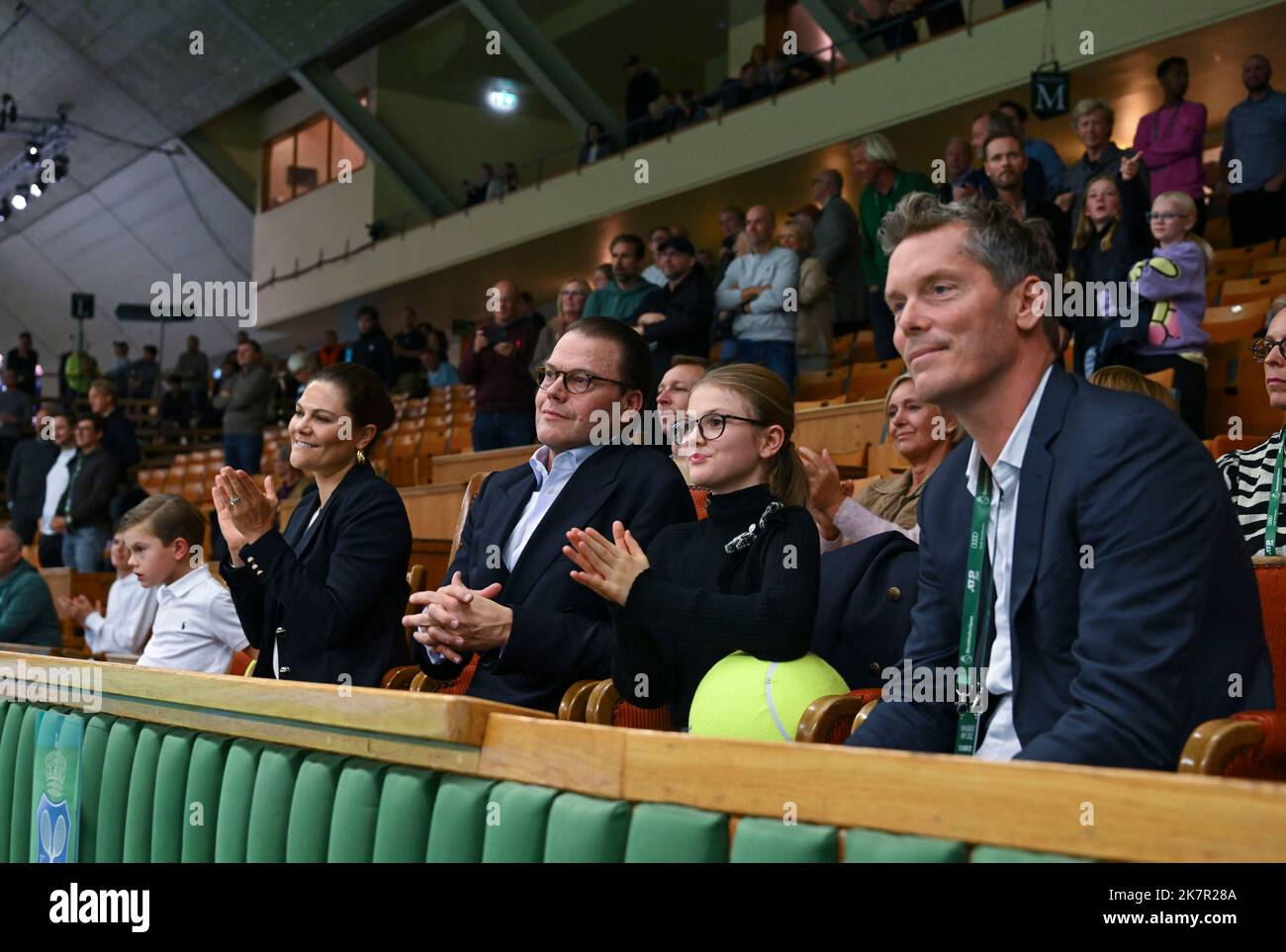 STOCKHOLM 20221018Prins Oscar, kronprinsessan Victoria, prins Daniel ...