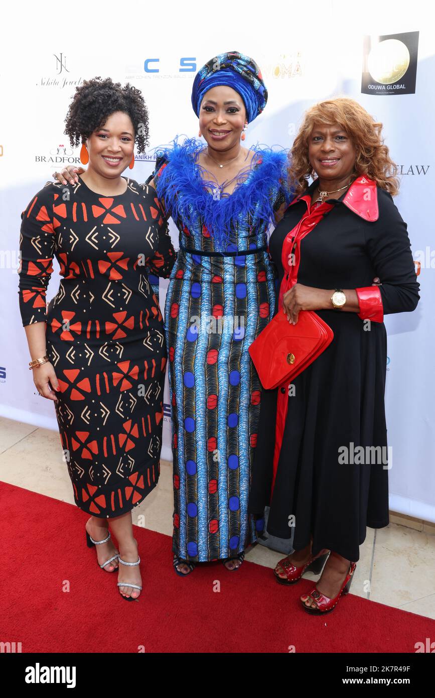 Beverly Hills, California, USA. 16th October, 2022. Casey Ferrand McGee ...