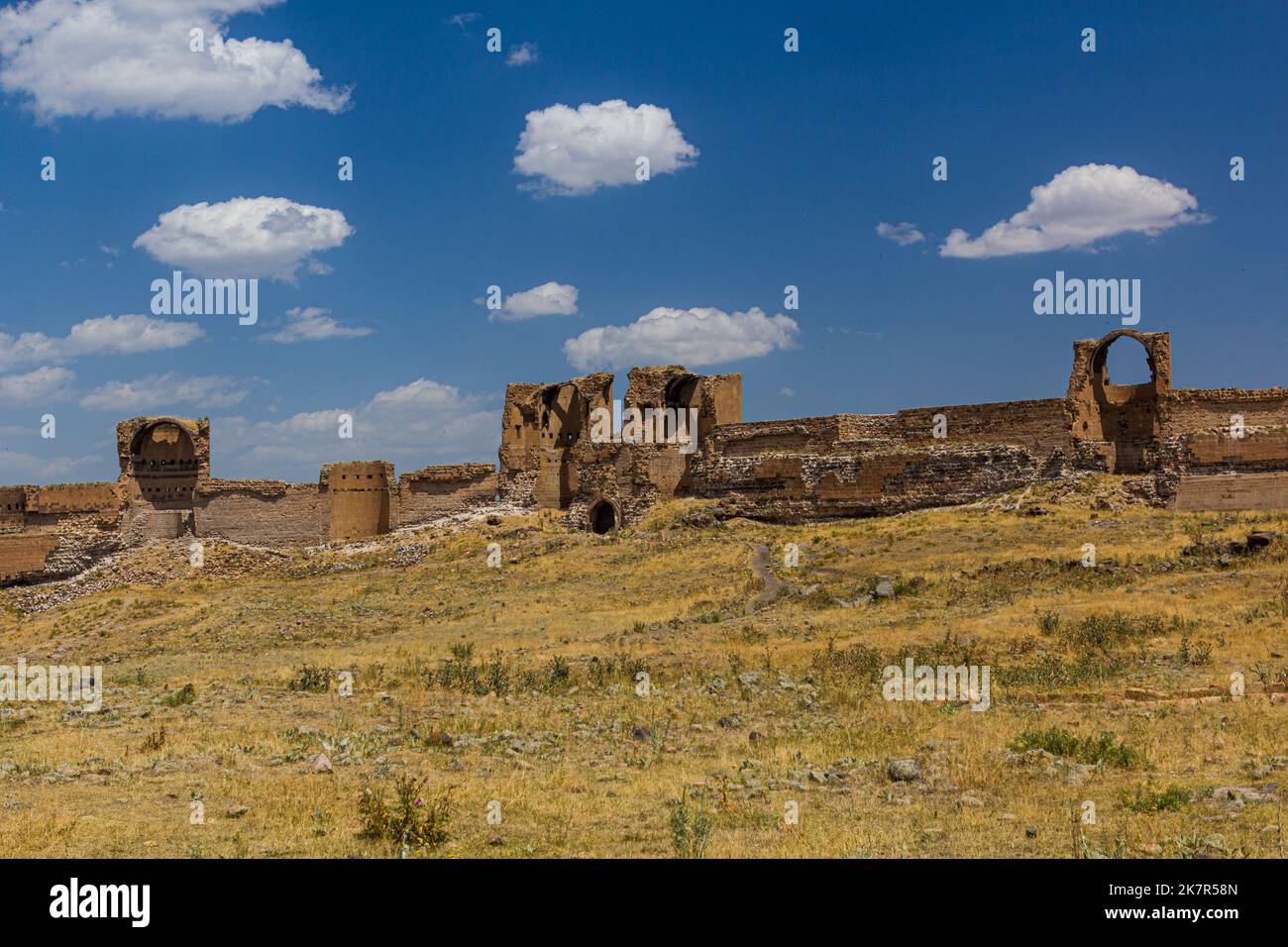 Fortification walls of the ancient city Ani, Turkey Stock Photo - Alamy