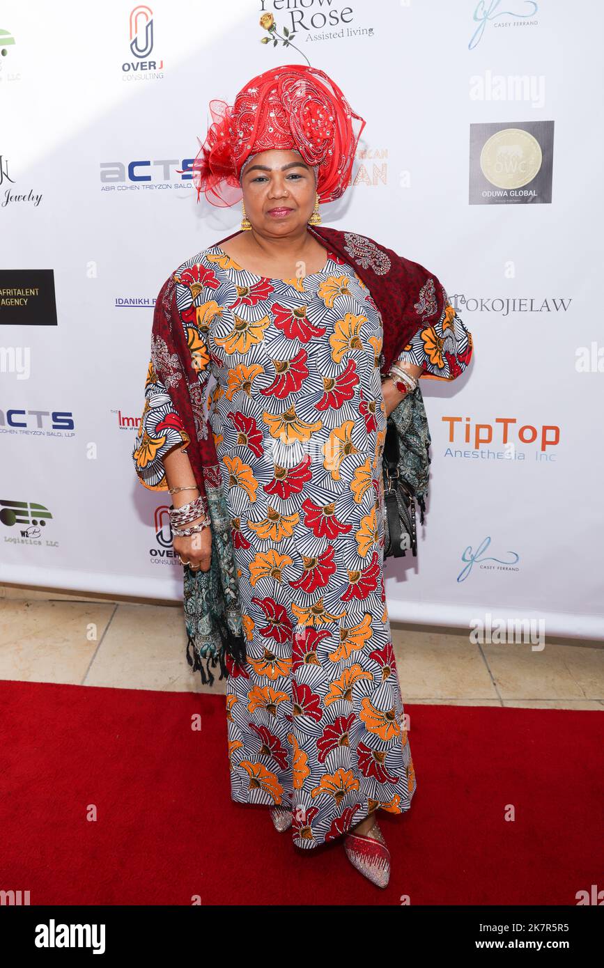 Beverly Hills, California, USA. 16th October, 2022. Akouavi Slater ...