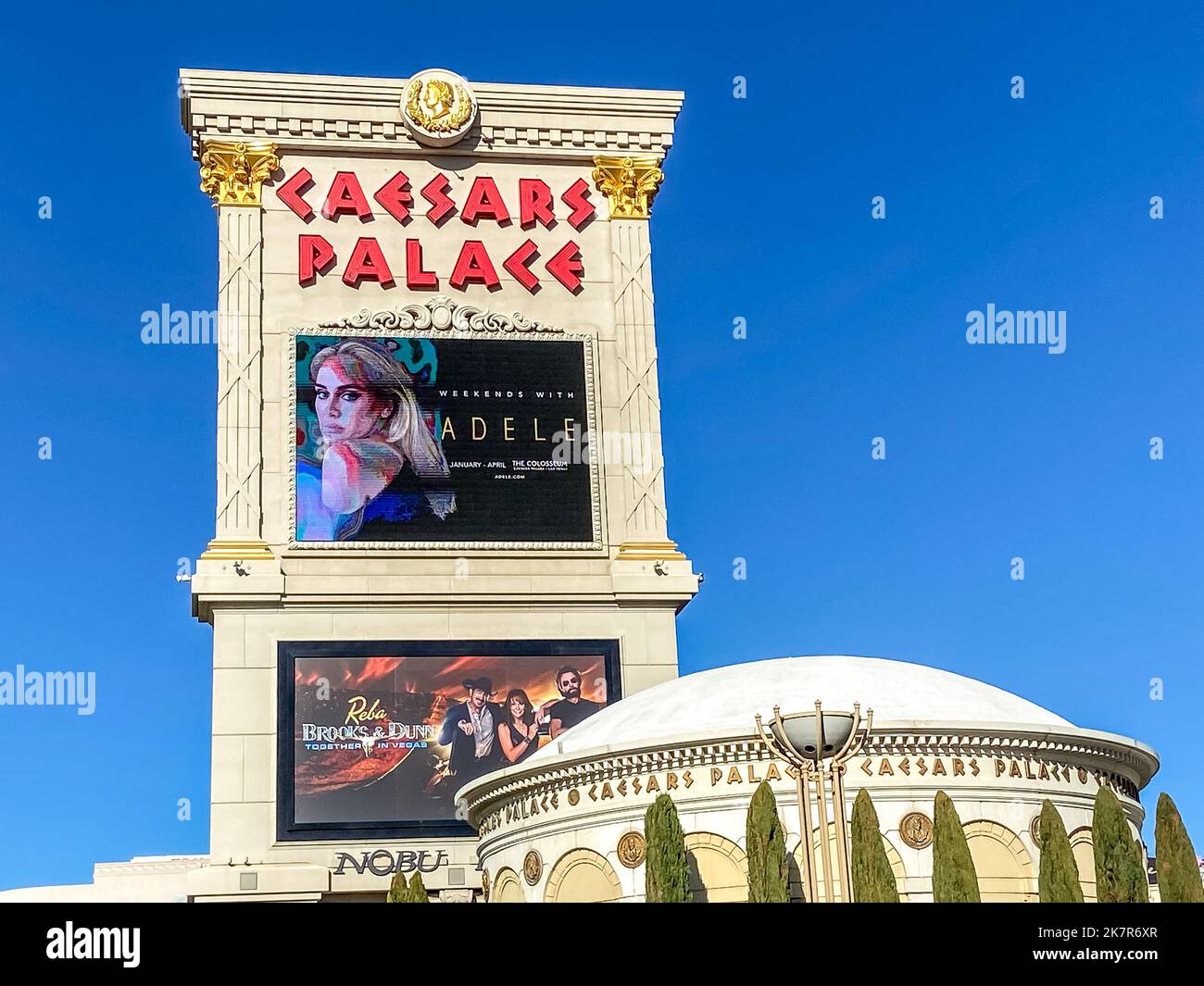 Palace marquee hi-res stock photography and images - Alamy