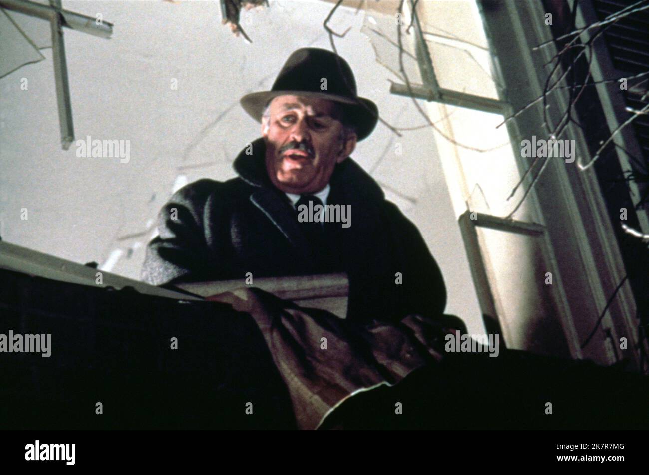 Lee J. Cobb Film The Exorcist (USA 1973) Characters: Lt. Kinderman ...