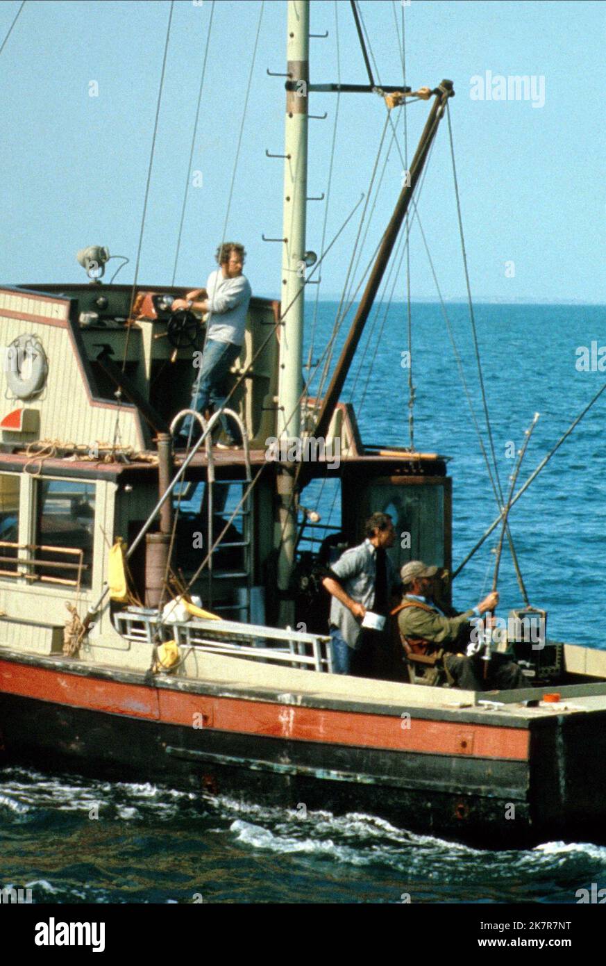 Richard Dreyfuss, Roy Scheider & Robert Shaw Film: Jaws (USA 1975) Characters: Matt Hooper ...
