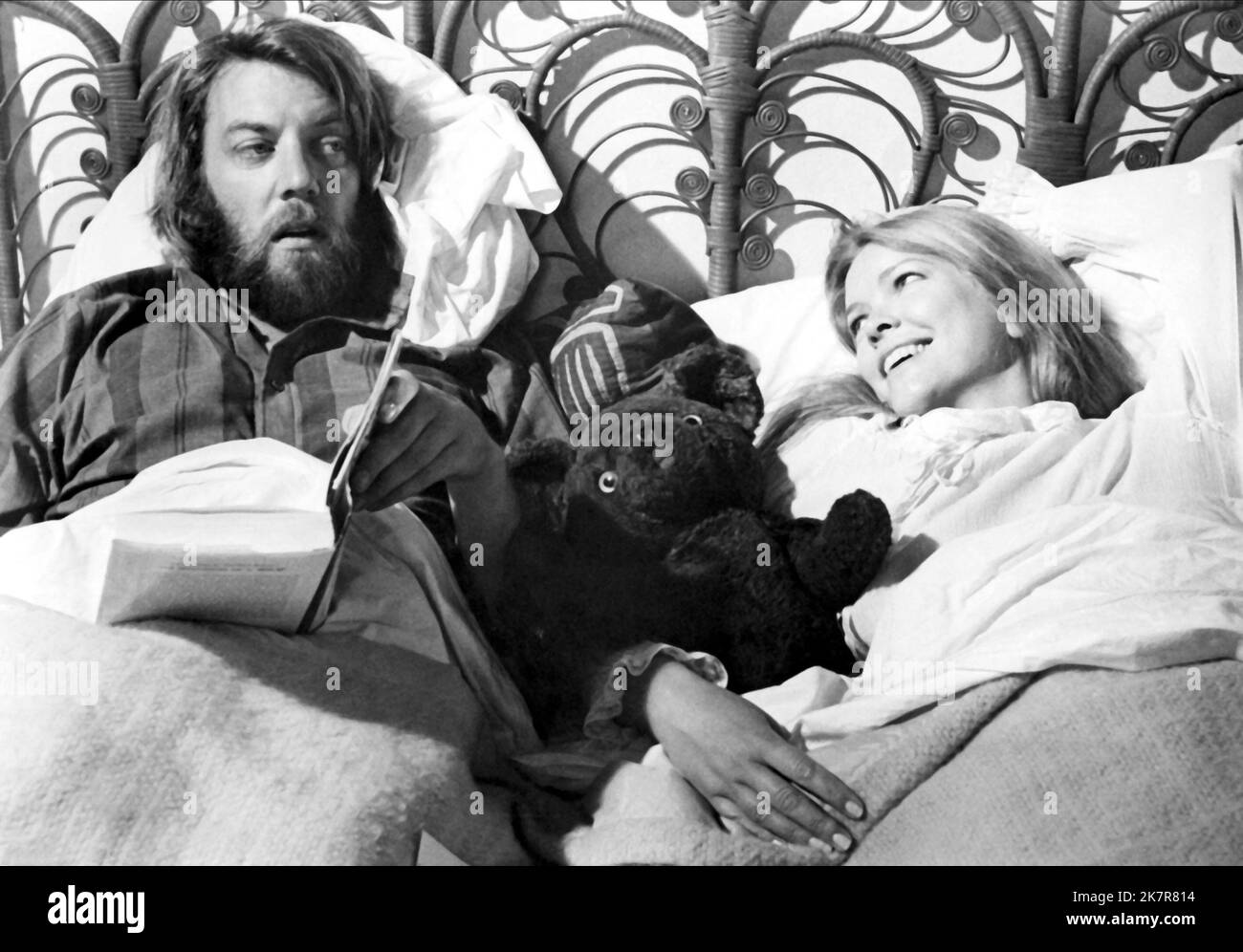 Donald Sutherland & Ellen Burstyn Film: Alex In Wonderland (USA 1970 ...