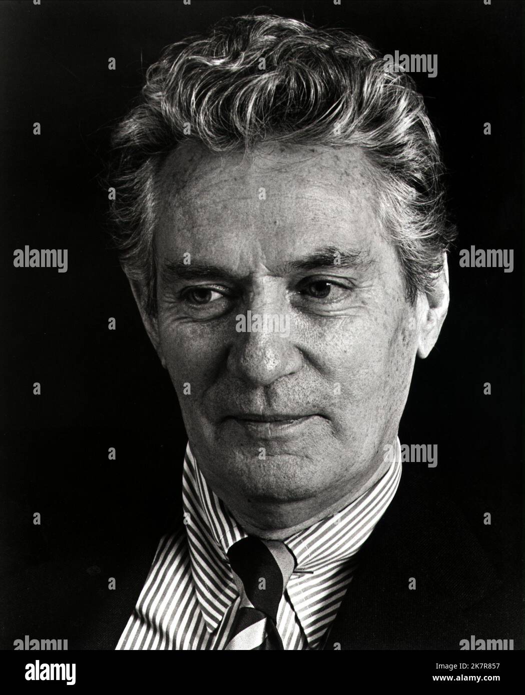 Peter Finch Film: Network (1976) Characters: Howard Beale Director ...