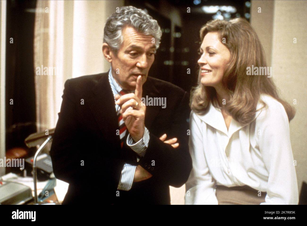 Peter Finch & Faye Dunayway Film Network (1976) Characters: Howard ...