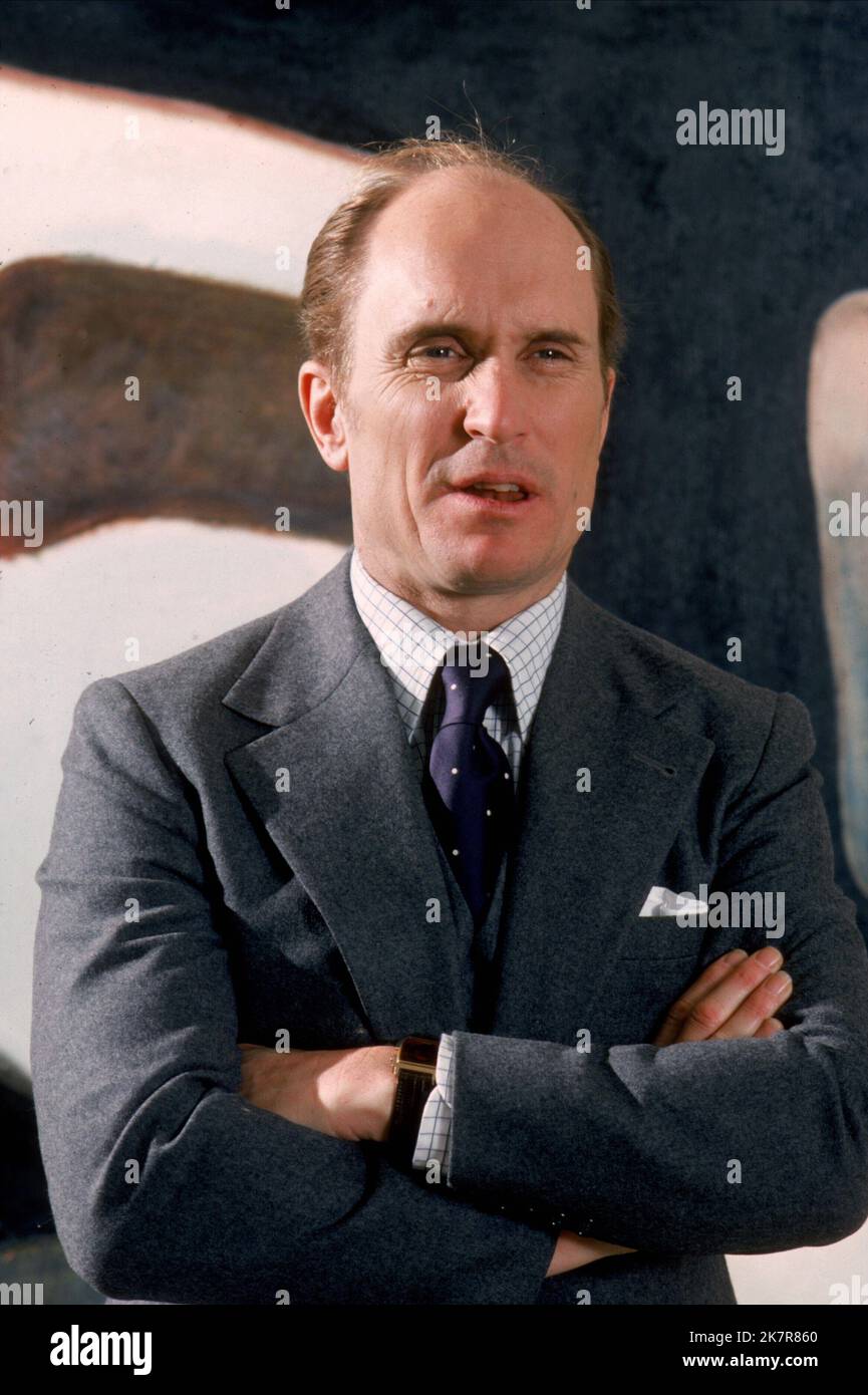 Robert Duvall Film Network (1976) Characters: Frank Hackett Director ...