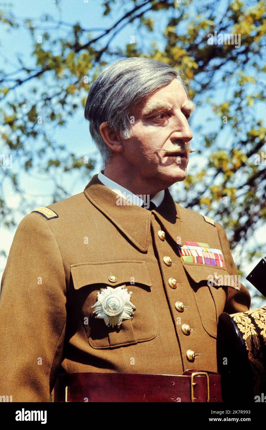 Peter Sellers Film: Soft Beds, Hard Battles (1976) Characters: General ...