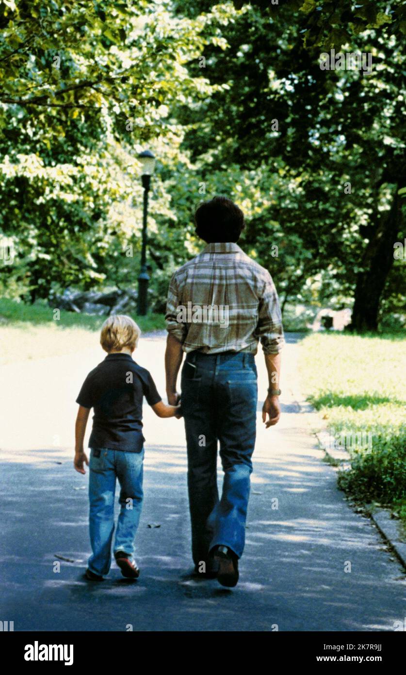 Justin Henry & Dustin Hoffman Film: Kramer Vs. Kramer (1978) Characters ...