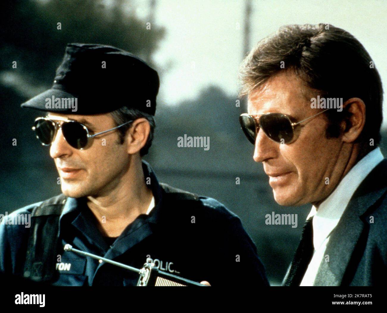 John Cassavetes, Charlton Heston Film: Two Minute Warning (1977 ...