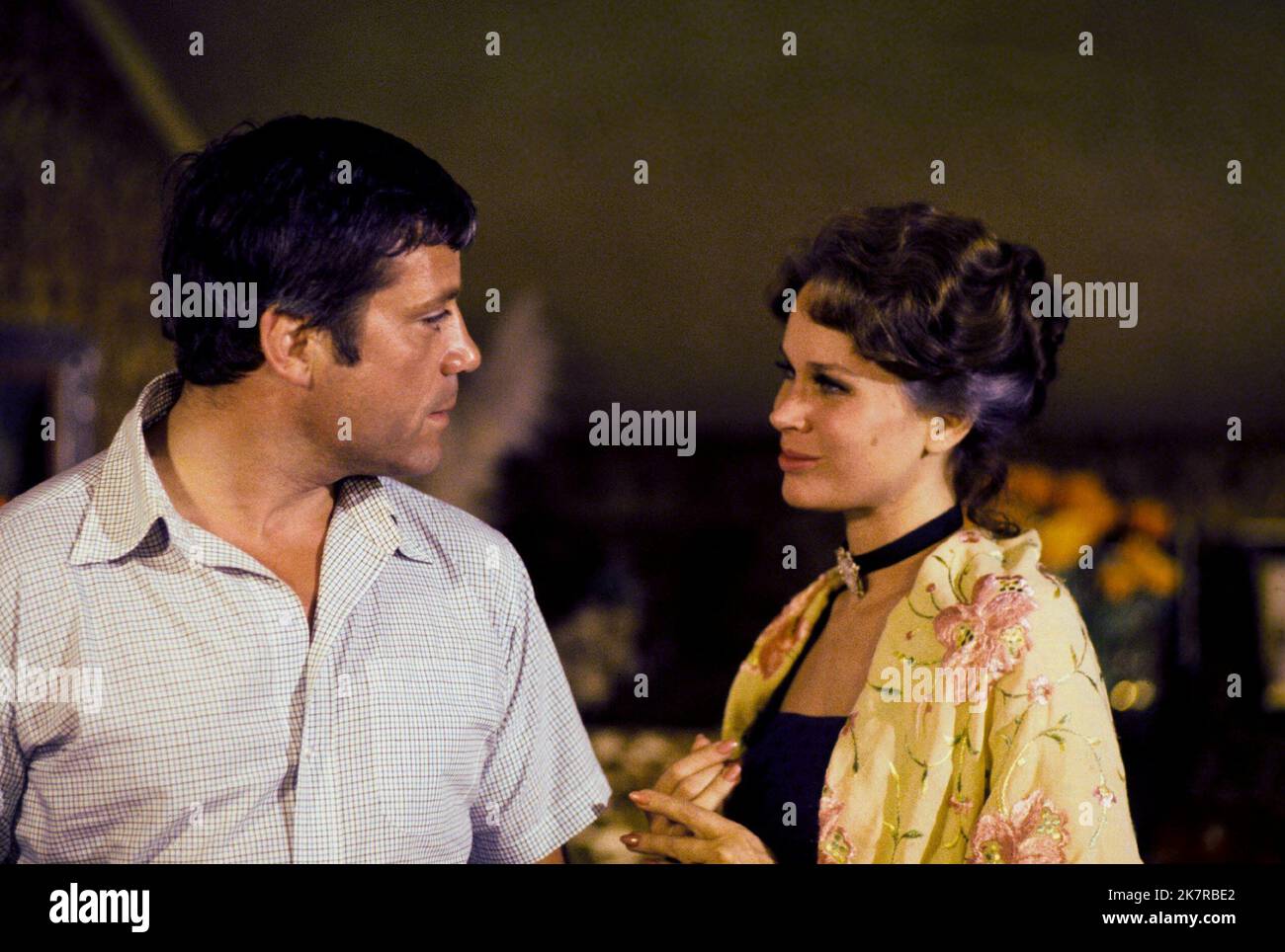 Oliver Reed & Karen Black Film Burnt Offerings (1976) Characters: Ben ...
