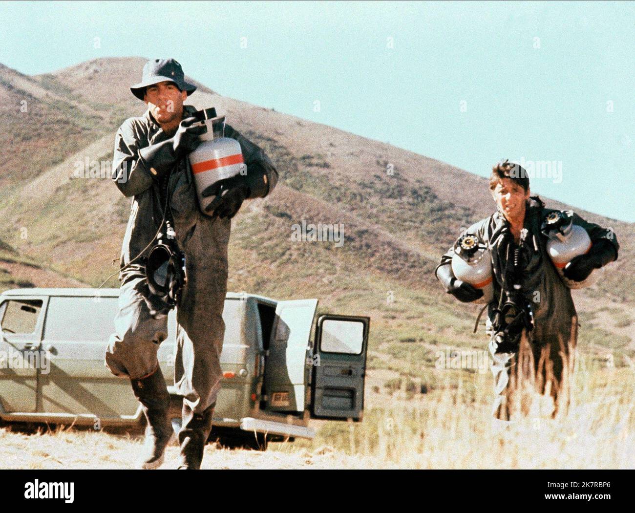 Elliott Gould & Harry Guardino Film Whiffs (1979) Characters: Dudley ...