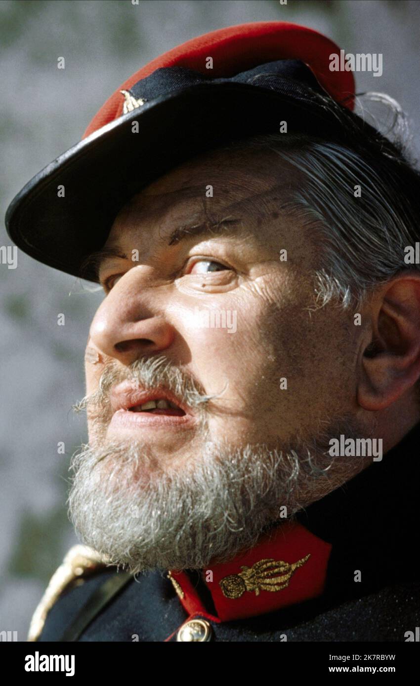 Peter Ustinov Film The Last Remake Of Beau Geste (USA 1977) Characters ...