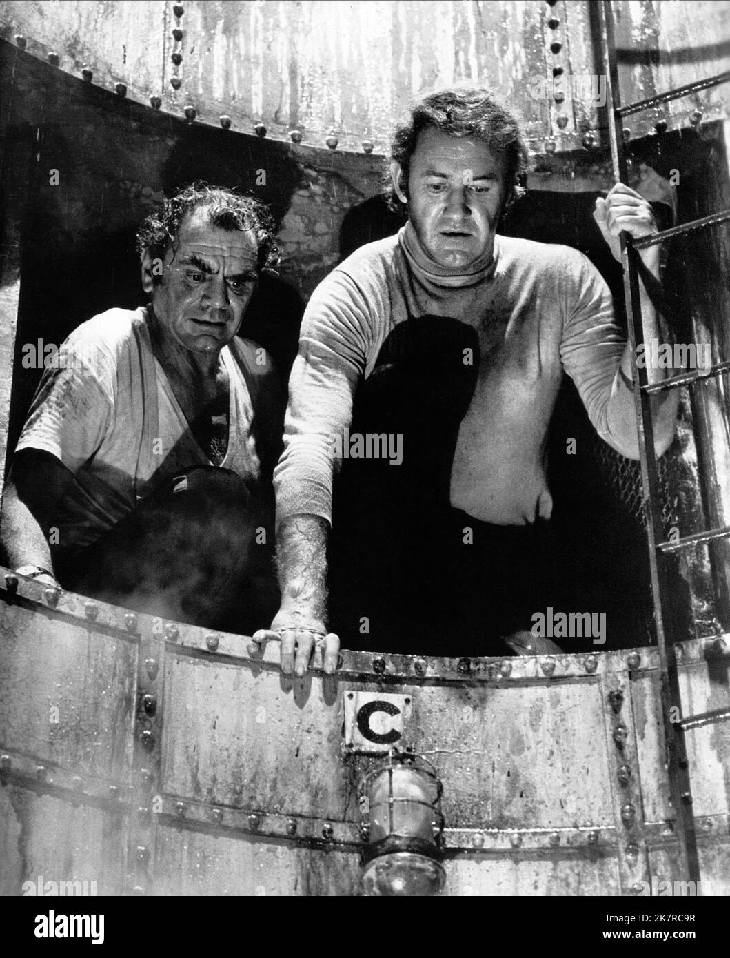 Ernest Borgnine & Gene Hackman Film The Poseidon Adventure (USA 1972 ...