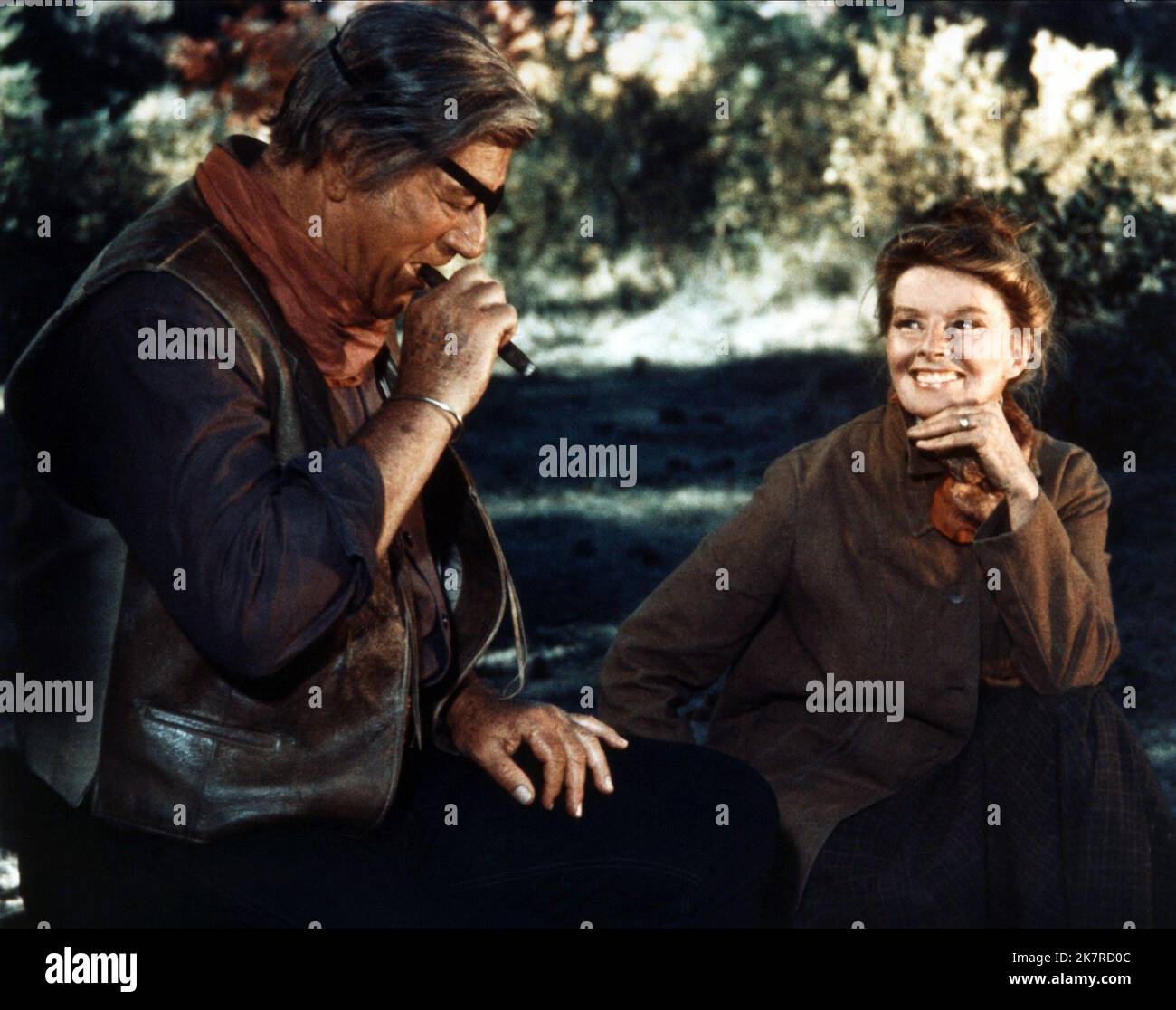 John Wayne & Katharine Hepburn Film Rooster Cogburn (1975) Characters ...